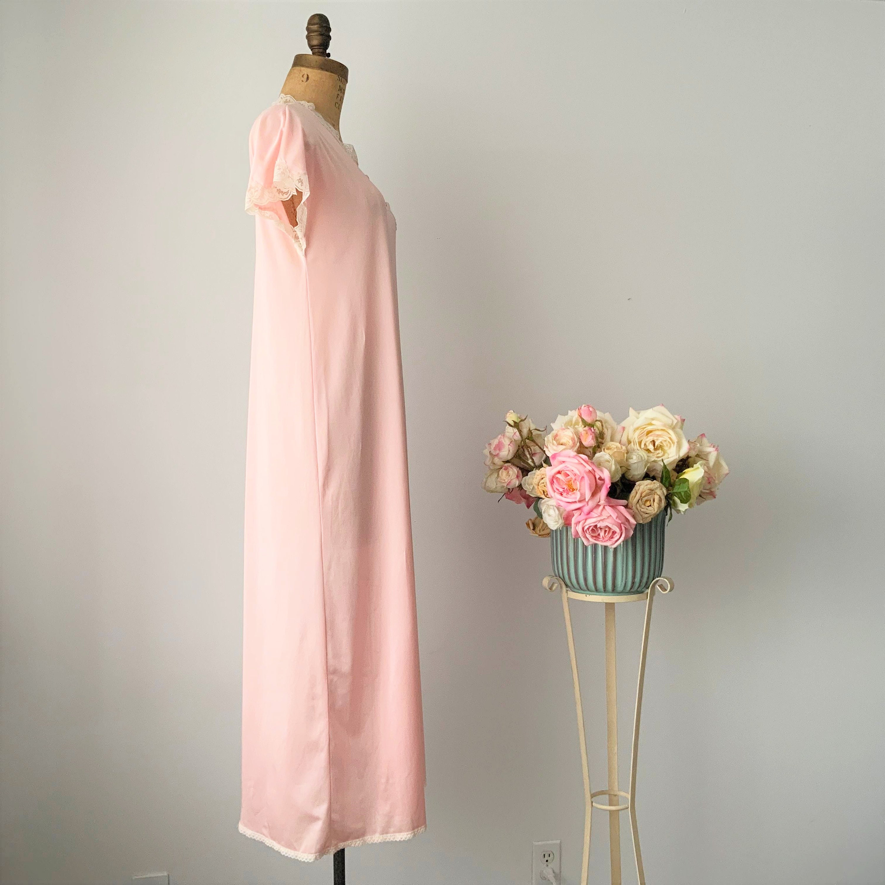 Vintage Peach Color Cheongsam Style Nightgown, Nylon Nightgown With ...