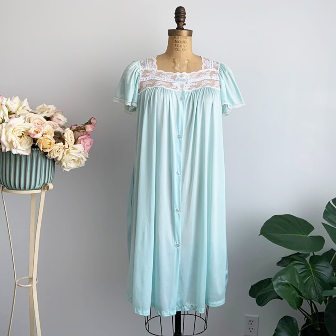 Vintage Pale Blue Short Sleeve Nightgown With White Floral Lace on ...
