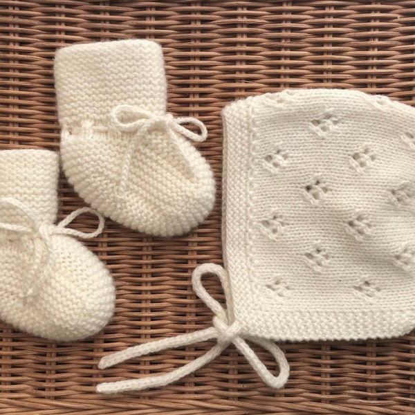 Booties and Bonnet - Etsy
