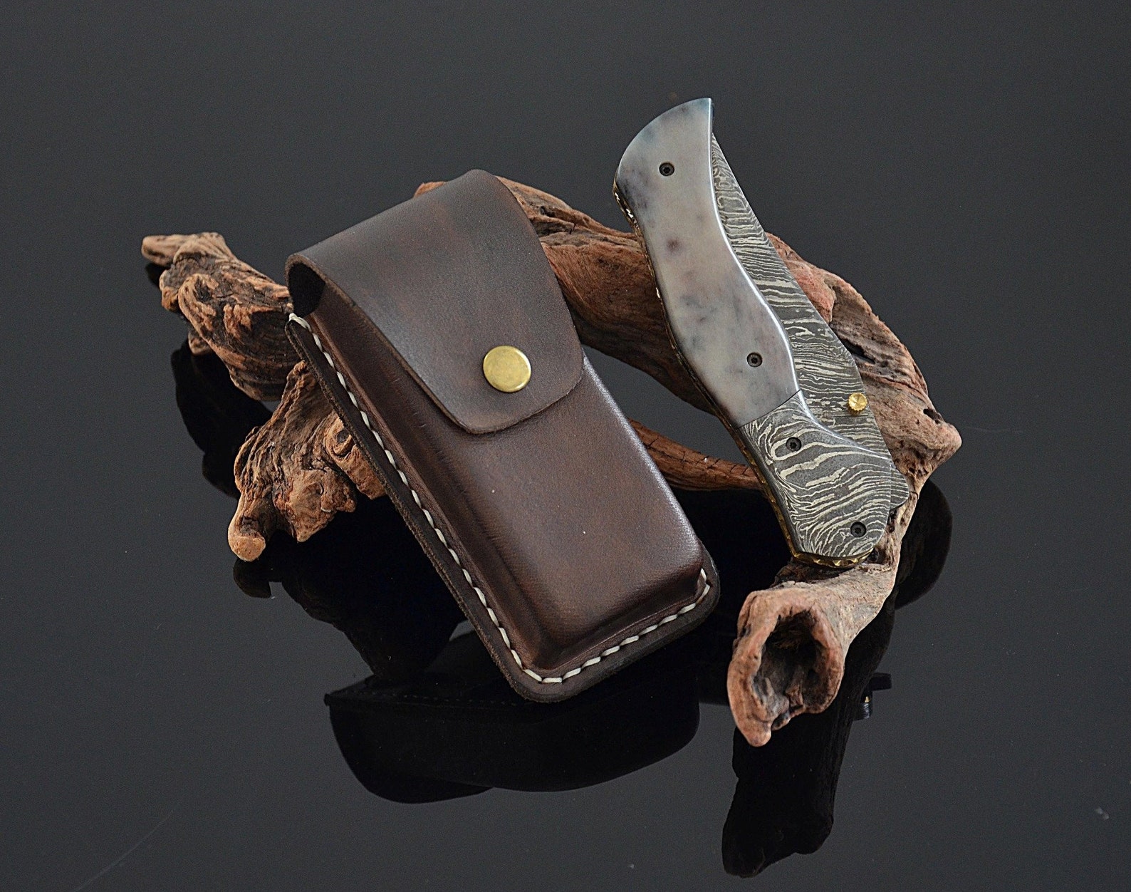 Horizontal Pocket Knife Sheath Personalized Leather Folding Etsy horizontal-pocket-knife-sheath-personalized-leather-folding-etsy
