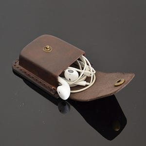 Personalized Leather Earbud Pouch: Vegetable Tanned Leather Coin Case ...