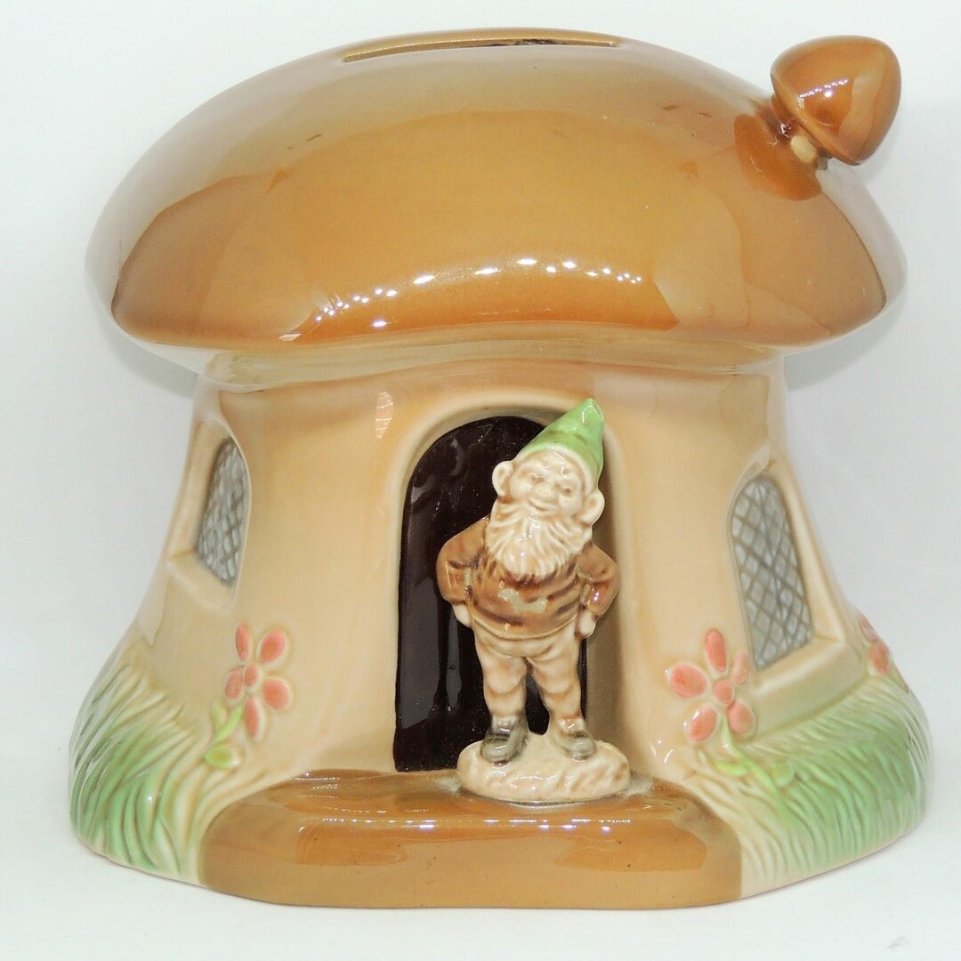 Wade - Rare - Irish Toadstool Money Box Cottage With Leprechaun - Etsy