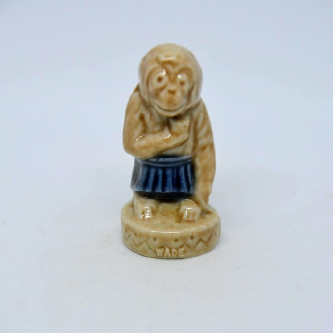 Wade Whimsies - Female Circus Monkey in a Skirt With a Cup - 1970 - 79 ...