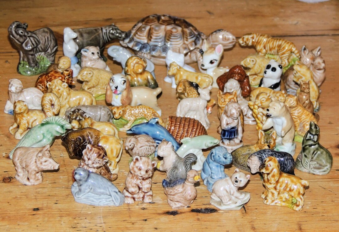 Wade A Large Collection of Wade Whimsies - Etsy