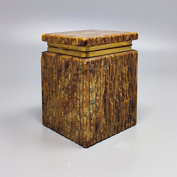 1960s Beautiful Brown Alabaster Box. Handmade. Made i… - Gem
