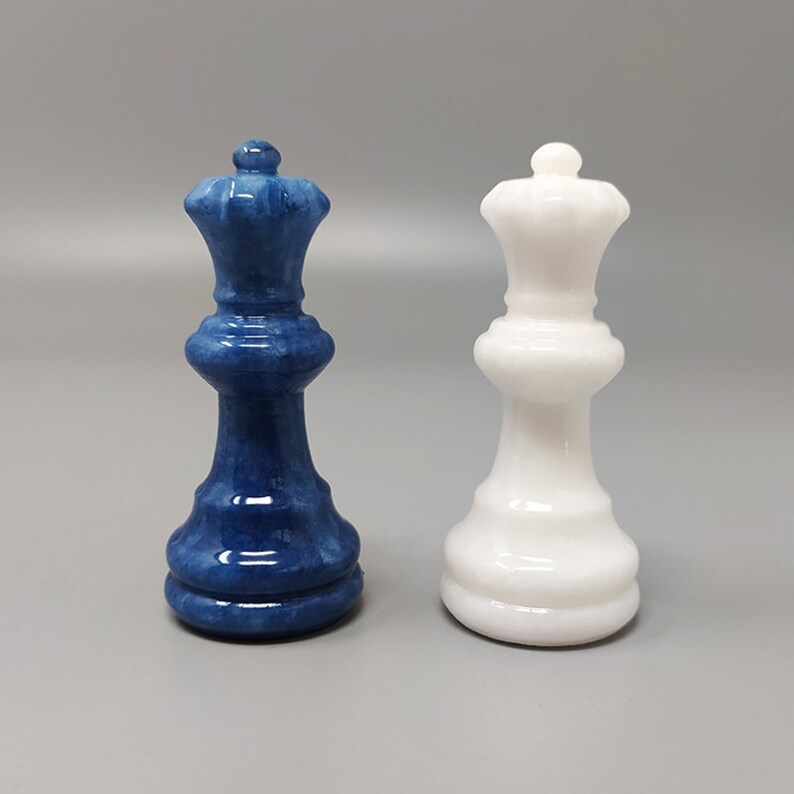 1970s Elegant Blue and White Chess Set in Volterra Alabaster Handmade ...