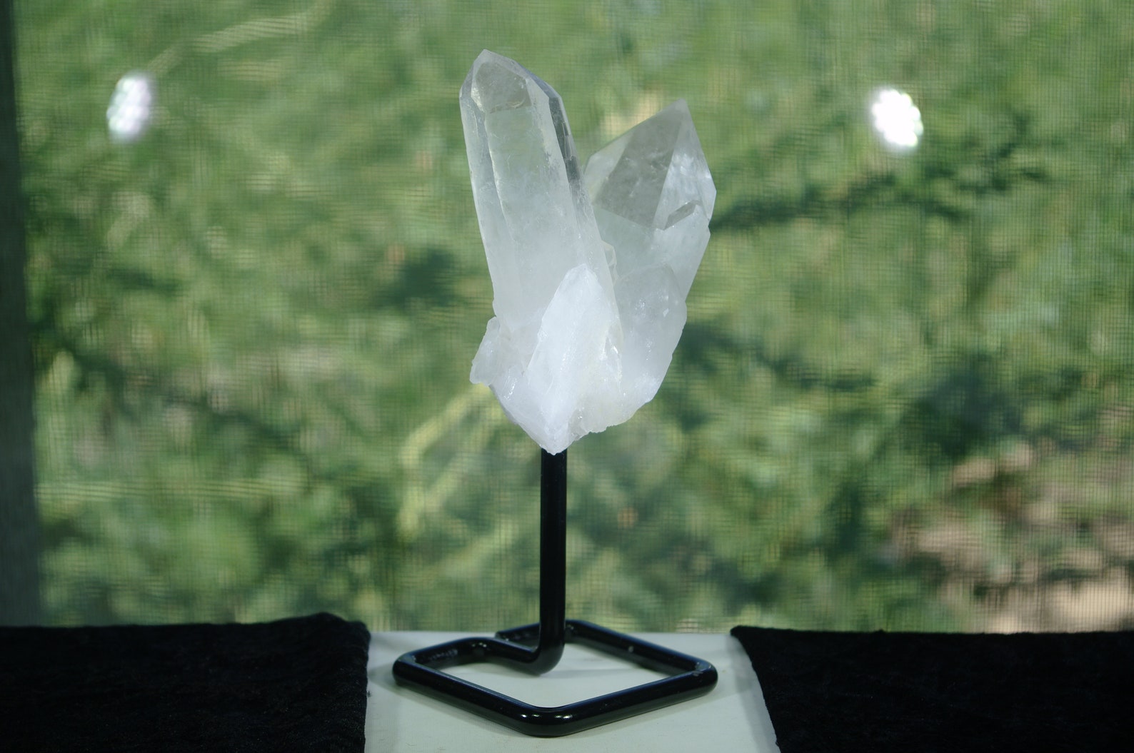 Quartz With Stand / Quartz Display / Quartz Cluster | Etsy