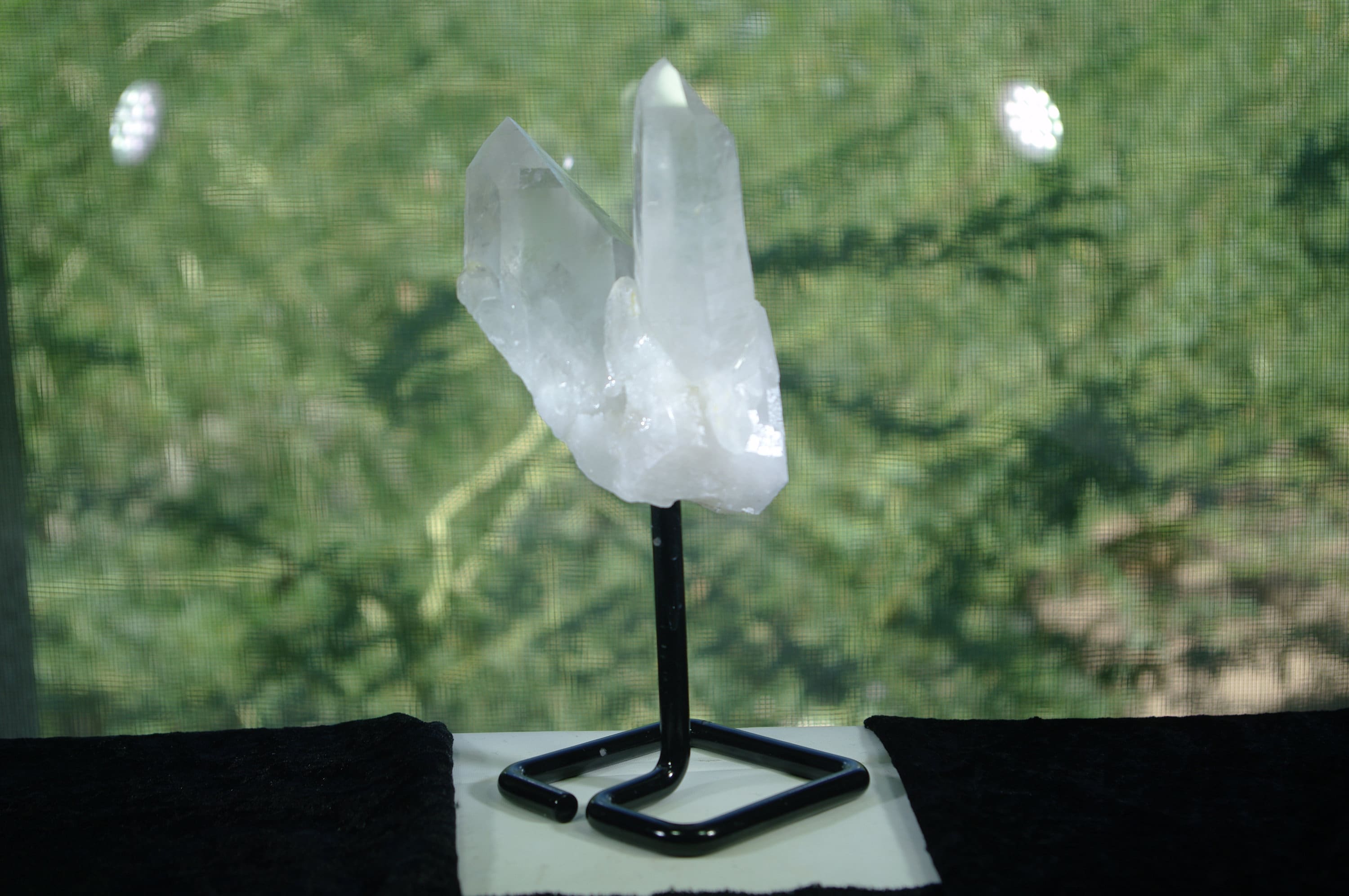 Quartz With Stand / Quartz Display / Quartz Cluster | Etsy