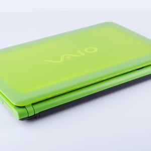 Sony VAIO CA2 VPCCA22FX/G 14" Laptop Computer (neon Green). Retro ...