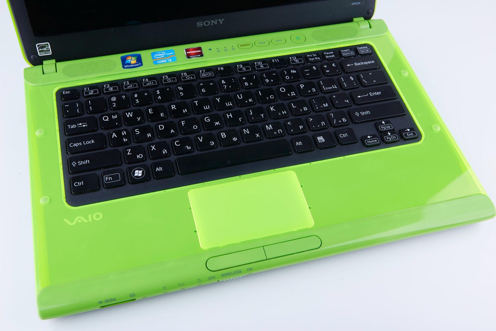 Sony VAIO CA2 VPCCA22FX/G 14" Laptop Computer (neon Green). Retro ...