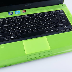 Sony VAIO CA2 VPCCA22FX/G 14" Laptop Computer (neon Green). Retro ...