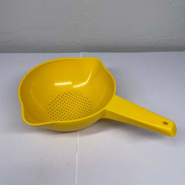 Tupperware Colander - Etsy