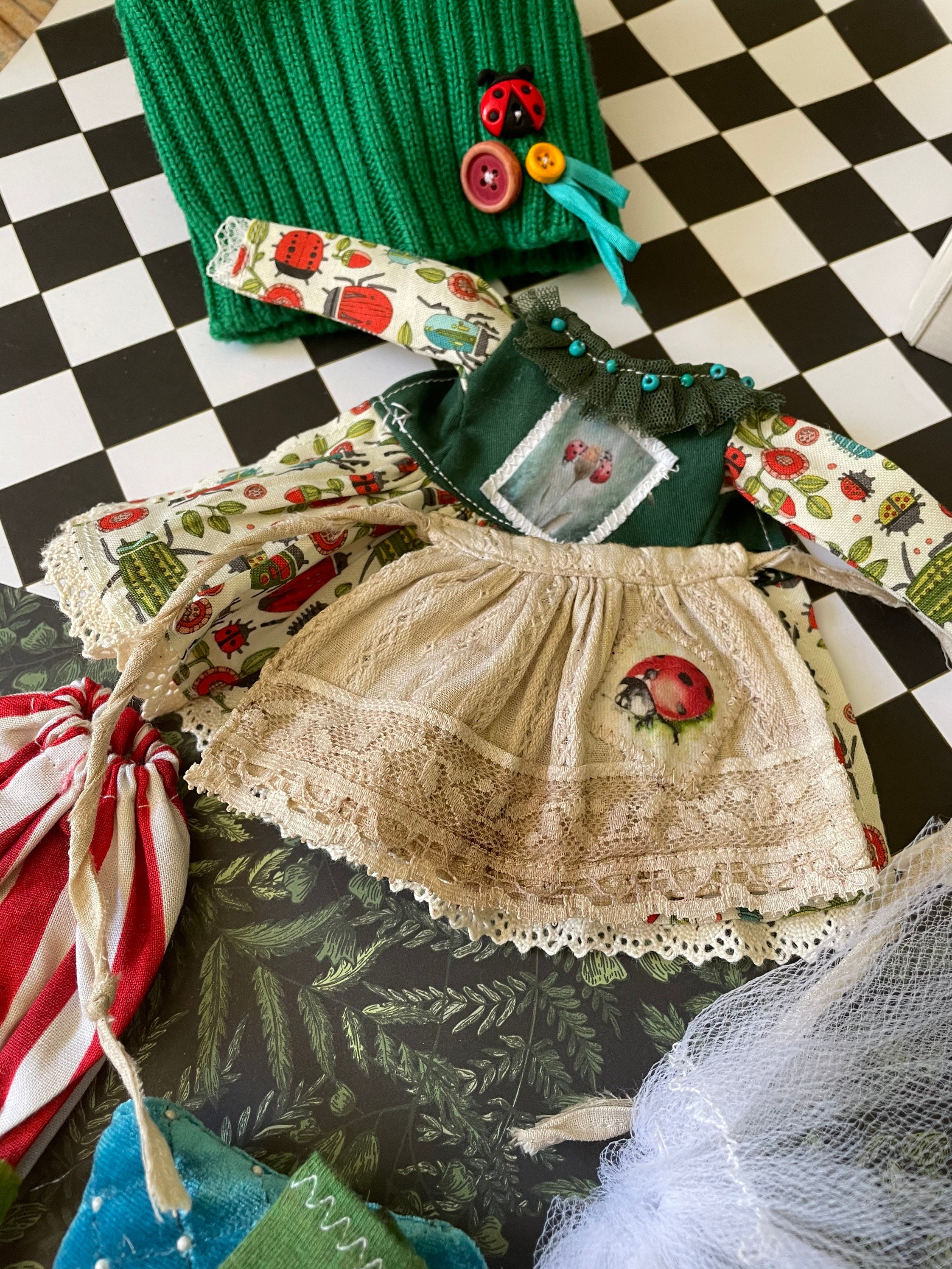 Bugs outfit for Blythe doll-Blythe dress | Etsy