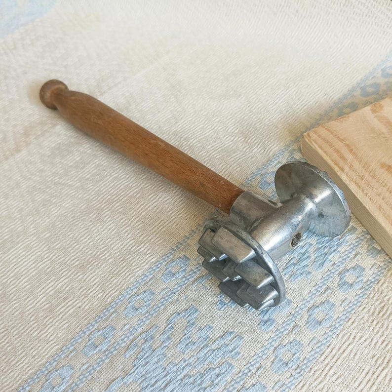 70s Vintage Meat Hammer With Wood Handle 2 Sided Meat Tenderizer Mallet ...