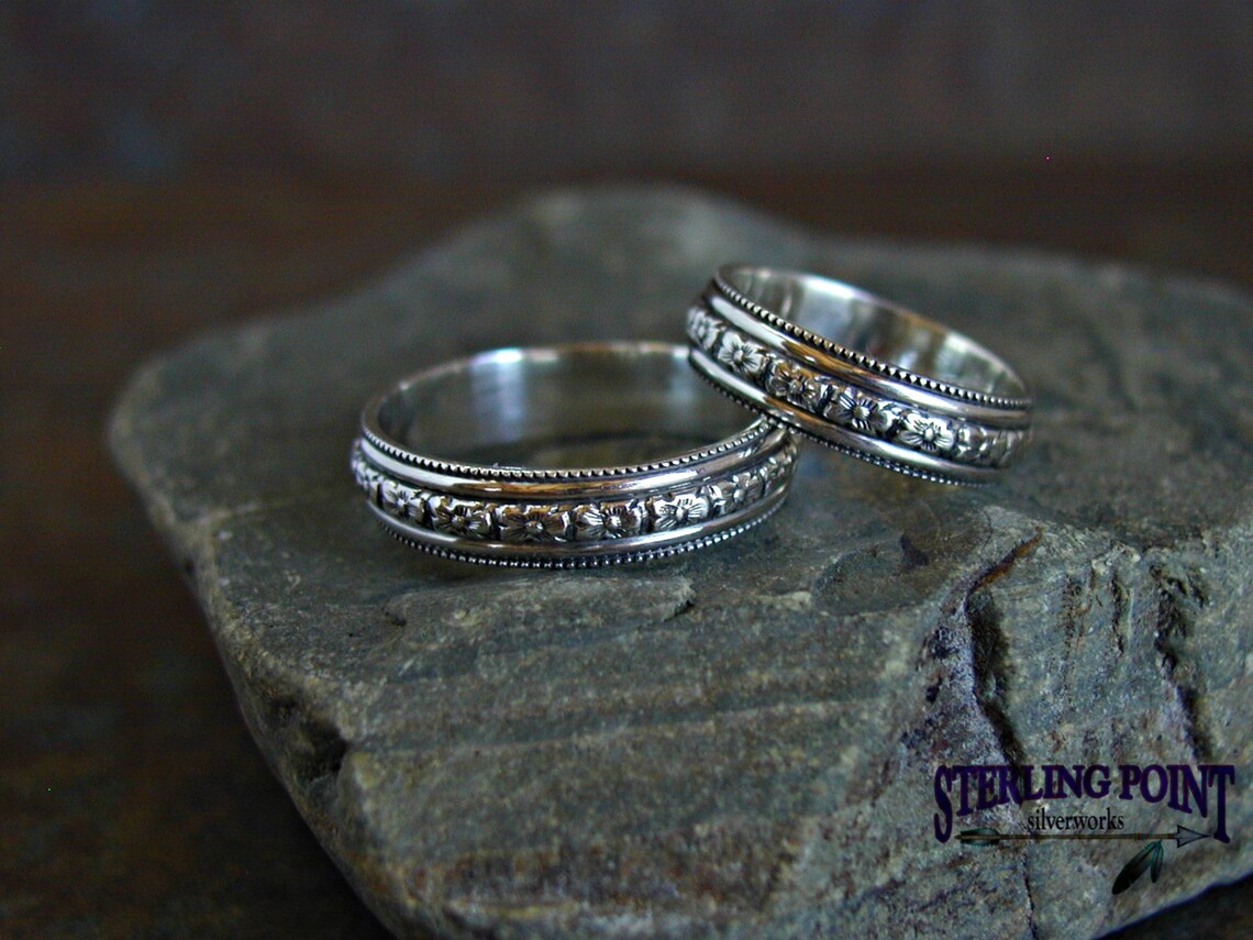 Sterling Silver Pattern Wire Bands. Sizes 5 Thru 13.. Nicely Detailed ...