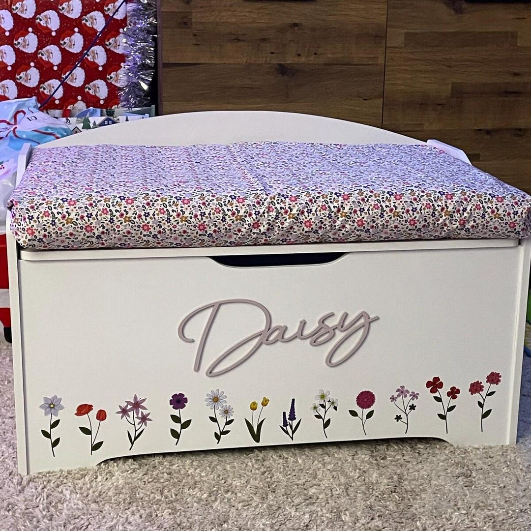 Scribble Font Wooden TOY BOX Name Sign Various Sizes Name Wall Art ...