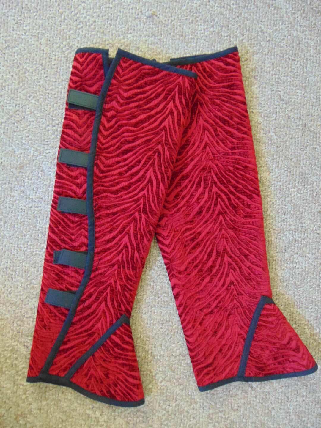 Medieval Gothic Costume Cosplay Anime Shin Wraps Vintage Costume Pieces ...