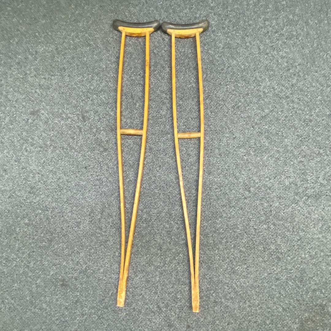 Vintage Samaritan Davol Split Wood Non Adjustable Adult Crutches - Etsy