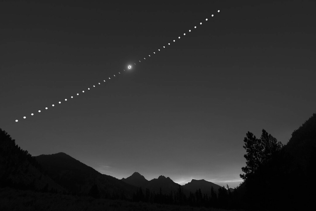 Time Lapse of the 2017 Solar Eclipse Sawtooth National Forest, Idaho ...