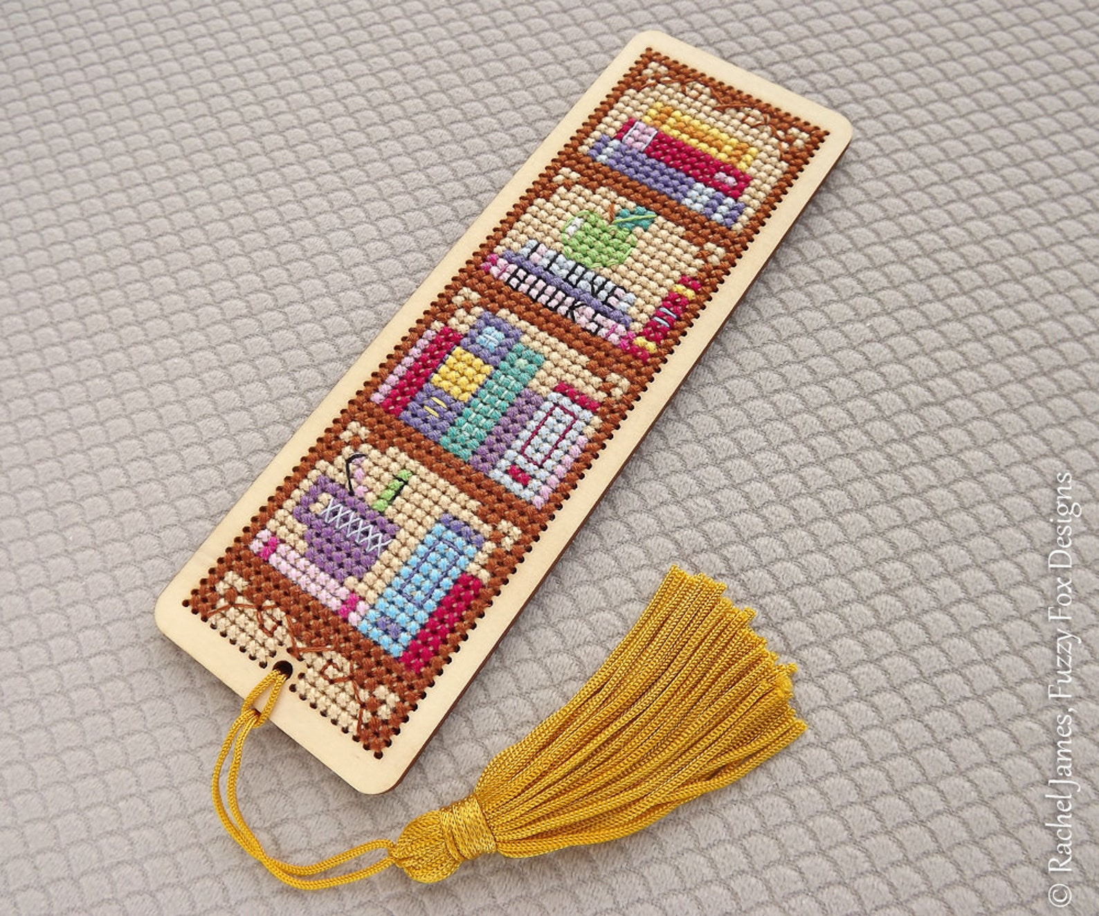 Bookshelf Bookmark Cross Stitch Pattern PDF | Pattern for Toms New Old ...