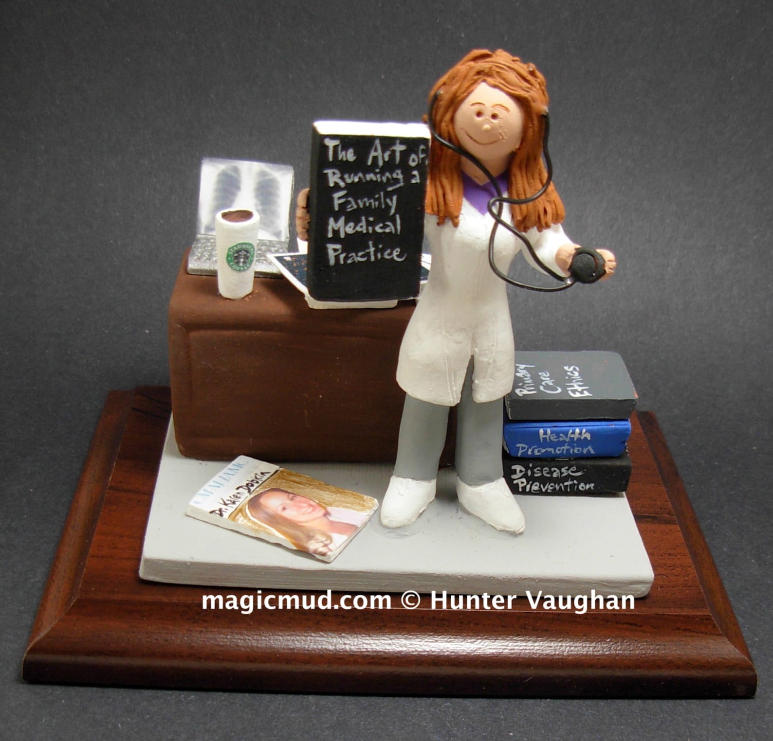 Family Doctor Figurine, Personalized Lady Doctor's Gift, Physician ...