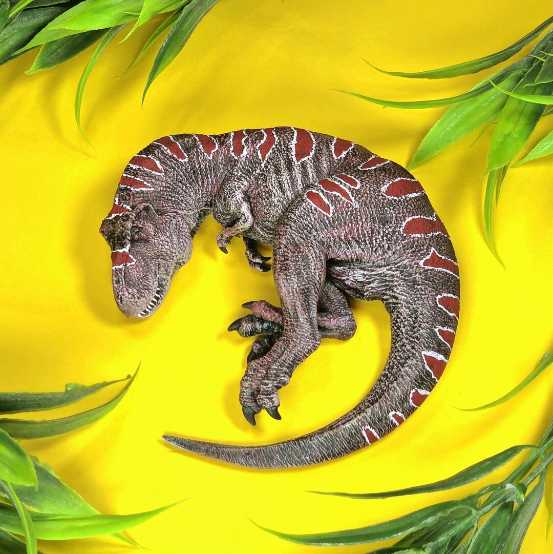 Sleeping T-rex - PRIME FORM - Jurassic Park, Hand Painted Dinosaur ...