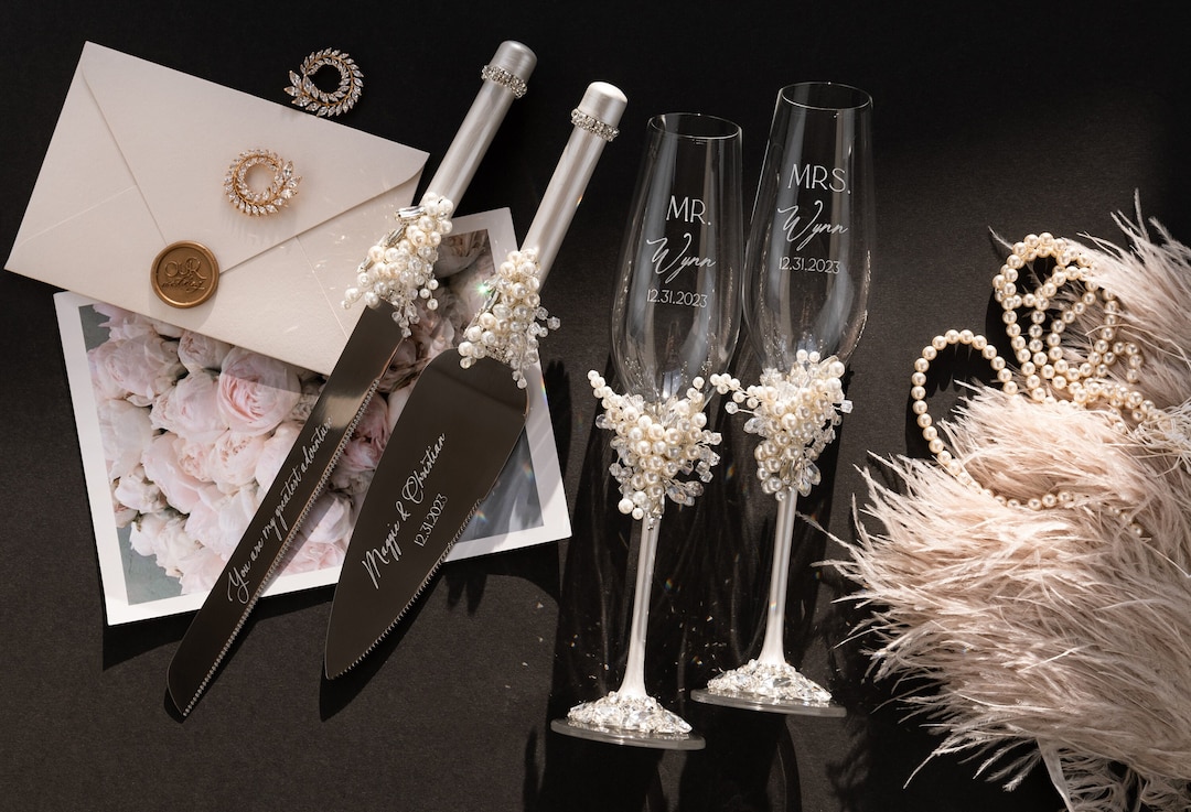 Pearl Wedding Glasses Engraved Cake Server Set Wedding Cake - Etsy