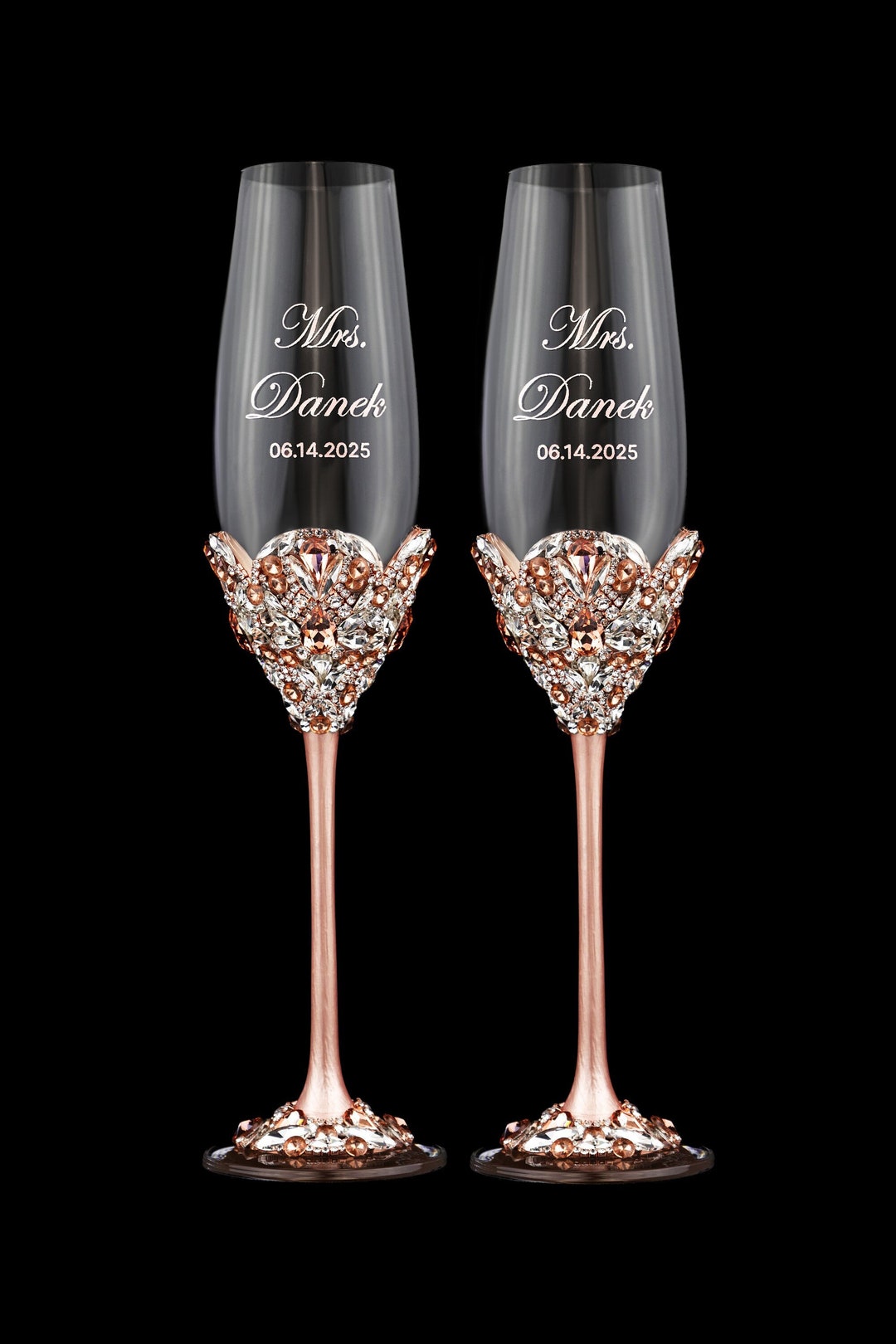 Wedding Flutes Bride and Groom, Personalized Toasting Glasses White ...