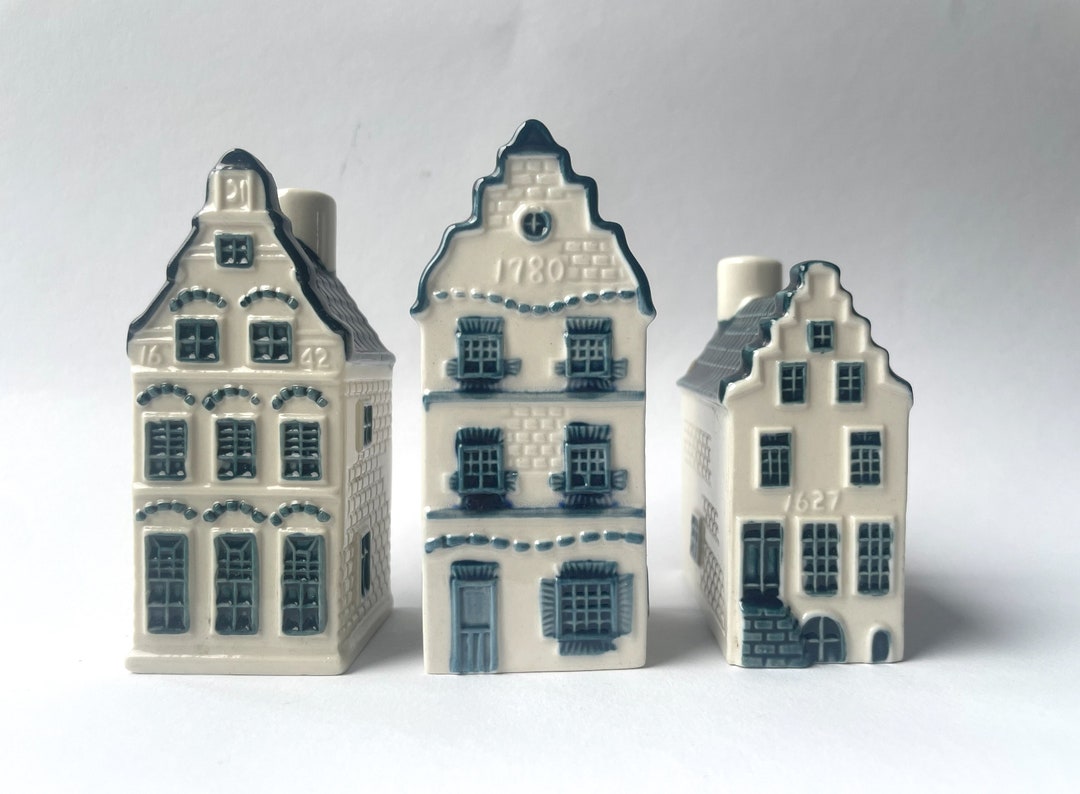 3 Vintage KLM Miniature Houses No. 17, 3 and No. 2 Delft Blue Dutch ...