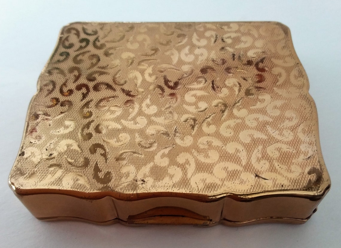 Stratton Musical Compact Gold Tone Powder Compact With | Etsy UK