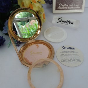 Stratton Compact, Silver Tone Convertible Powder Compact, 1960s Vintage ...