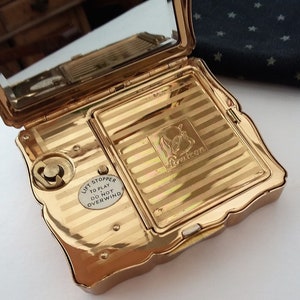 Stratton Musical Compact, Gold Tone Powder Compact With Sifter, Ladies ...