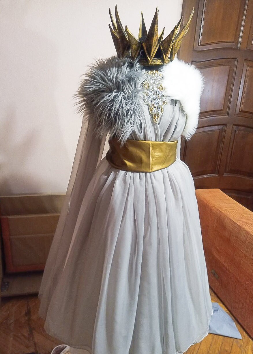 Girls Princess Dress, Princess Cosplay, Cosplay Commission, Crown Royal ...