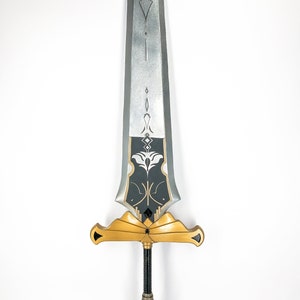 Favonius Greatsword, Two-handed Sword Genshin, Mistsplitter Reforged ...
