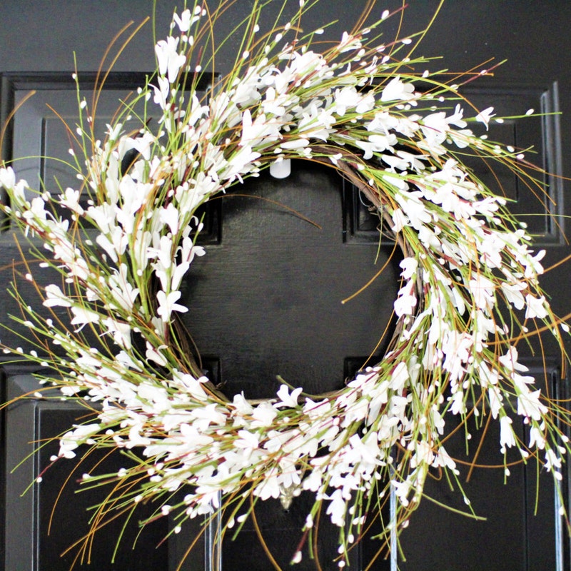 White Berry Wreath - Etsy