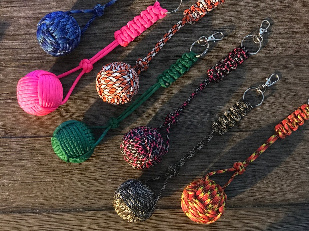 Paracord Monkey Fist Keychain: 8 Oz, 1.5" Steel Ball, Survival Key Ring ...