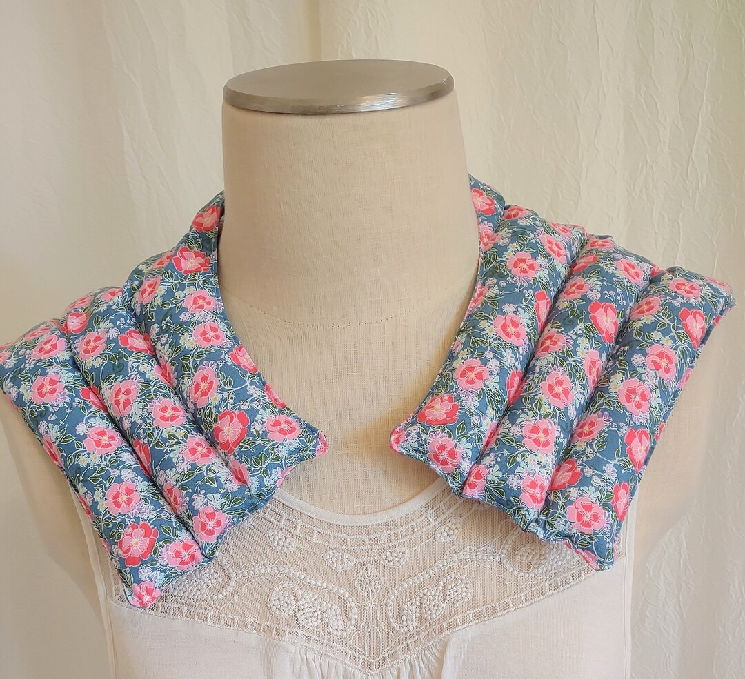 Calming Heat Rice Filled Neck and Shoulder Wrap. Relaxing, Soothing ...