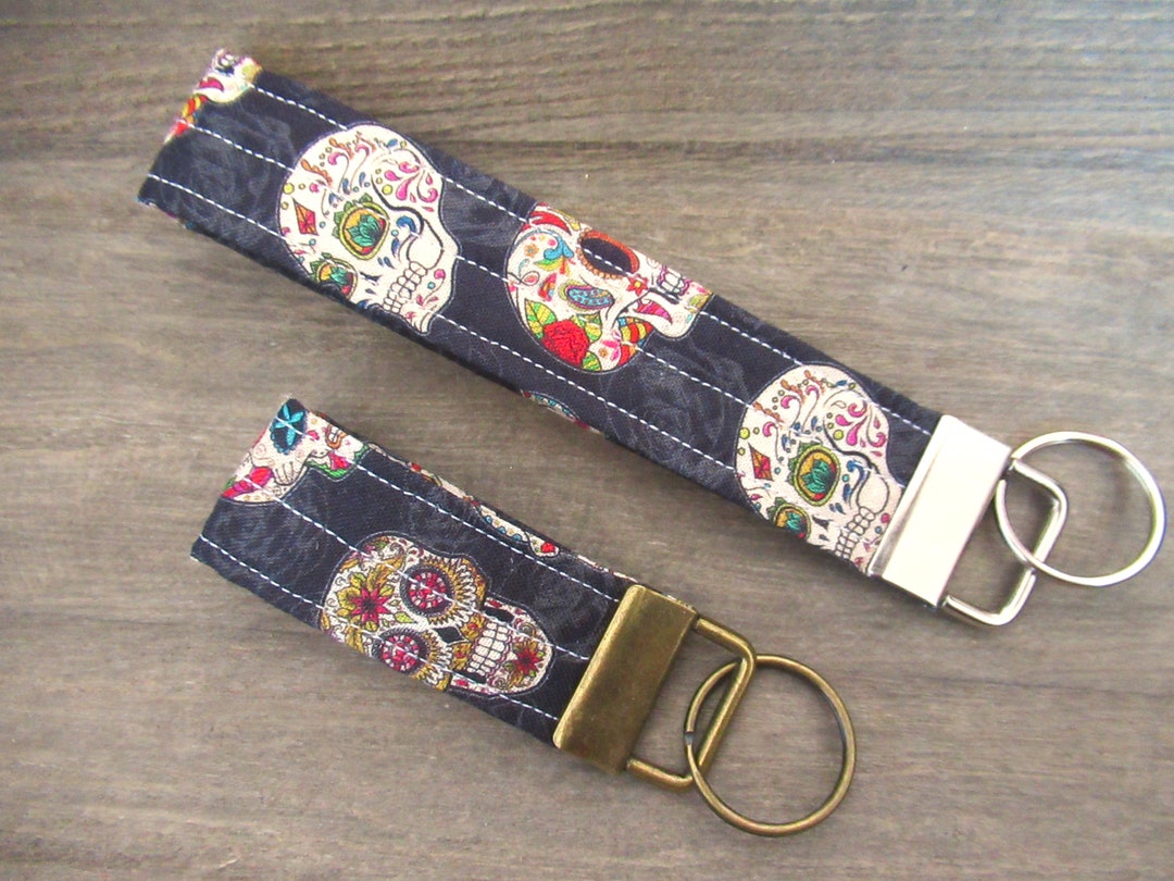 Skull Key Fob Wristlet, Fabric Wristlet Keychain, Fun Key Fob, Skull ...