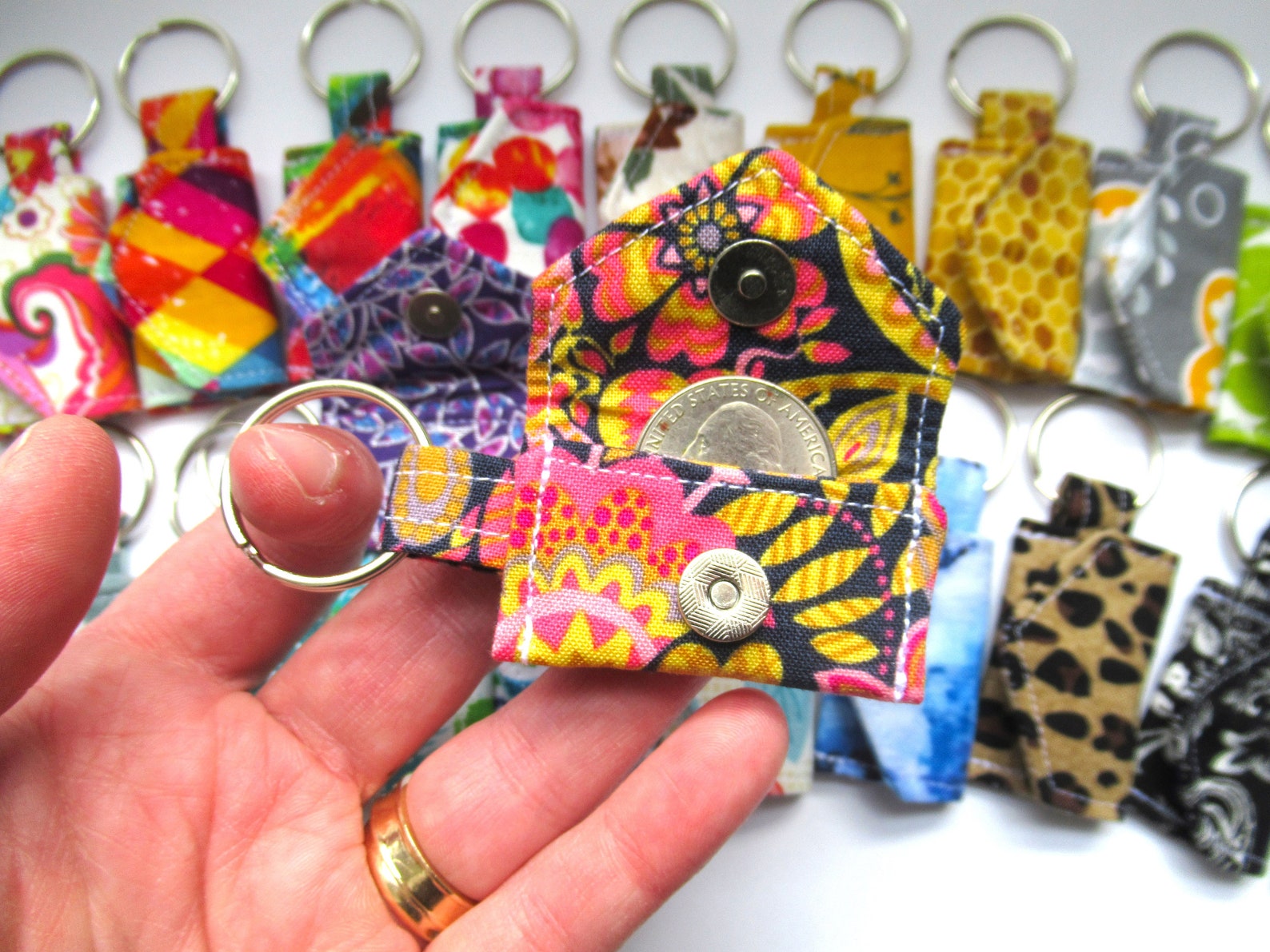 Aldi Quarter Keychain Holder: Magnetic Closure Pouch - Etsy