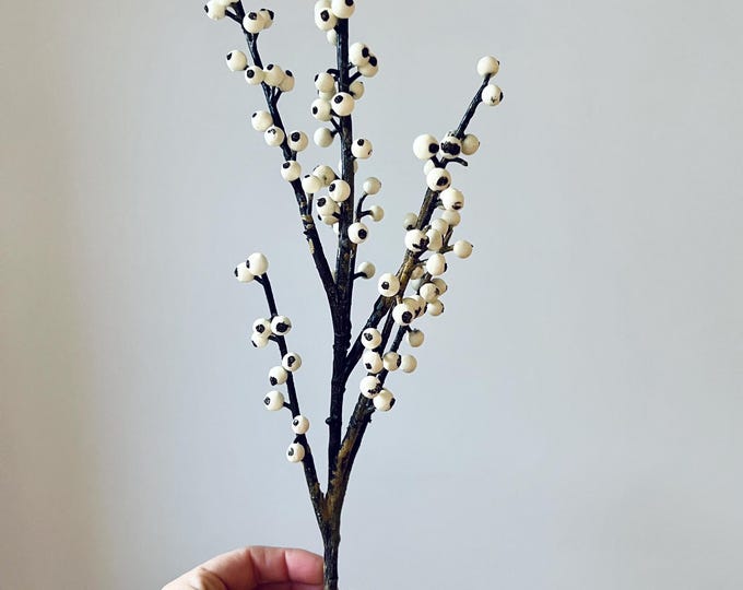 Realistic White Winter Berry Pick, Faux White Berry Spray, Winter ...