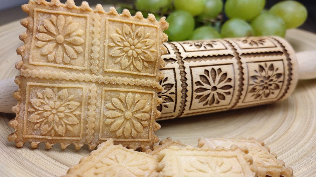 Geometry Flowers Engraved Rolling Pin, Embossed Handmade Rolling Pin ...