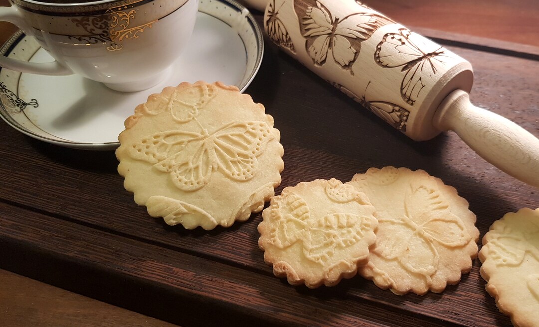 Butterflies Engraved Rolling Pin, Embossed Handmade Rolling Pin ...