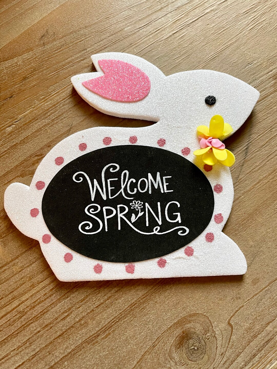 WELCOME Spring BUNNY SIGN - Etsy