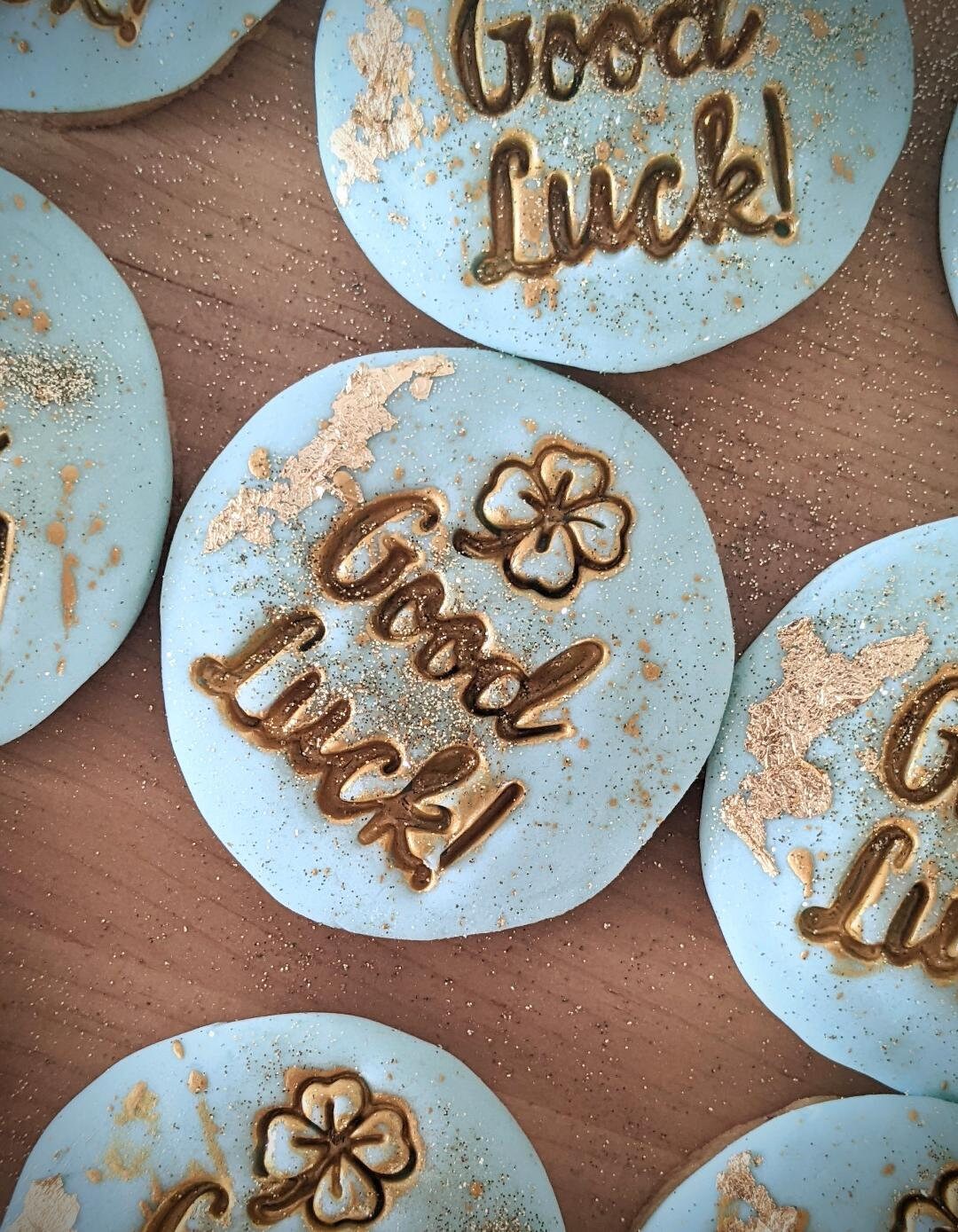 Good Luck Exam Hand Iced Biscuit Gift Box, Personalised Biscuits ...