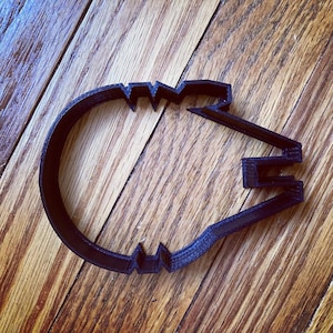 Millennium Falcon Cookie Cutter - Etsy