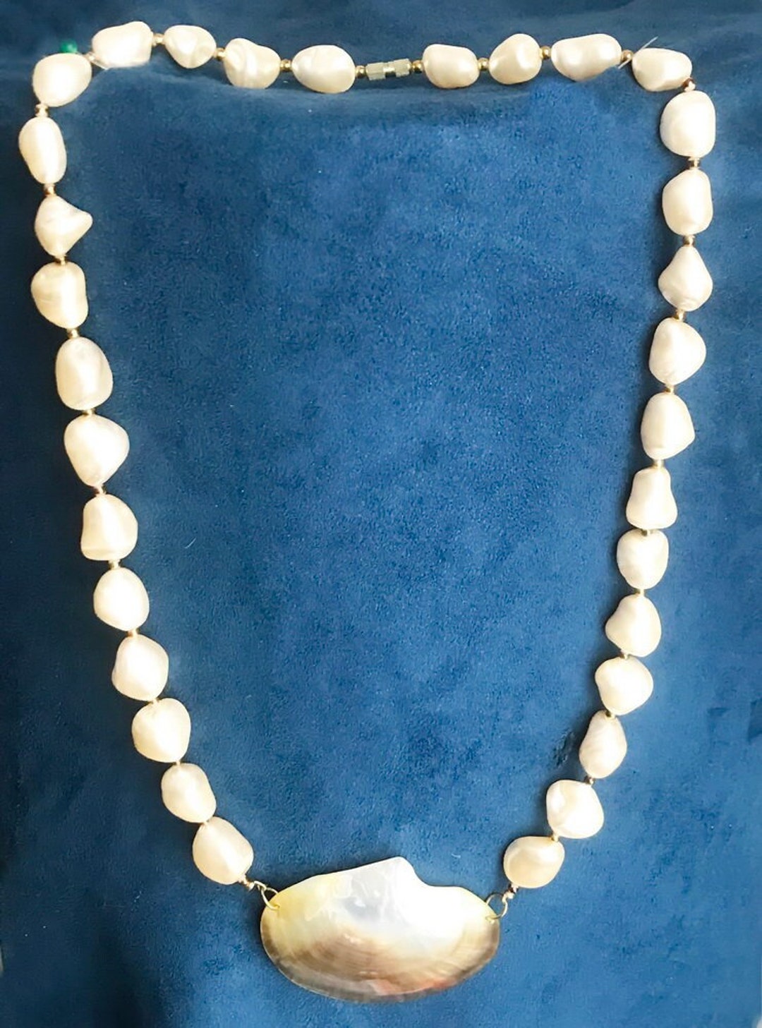 Vintage Baroque Cultured Pearl / Mother of Pearl Seashell Statement Necklace 13” - Etsy