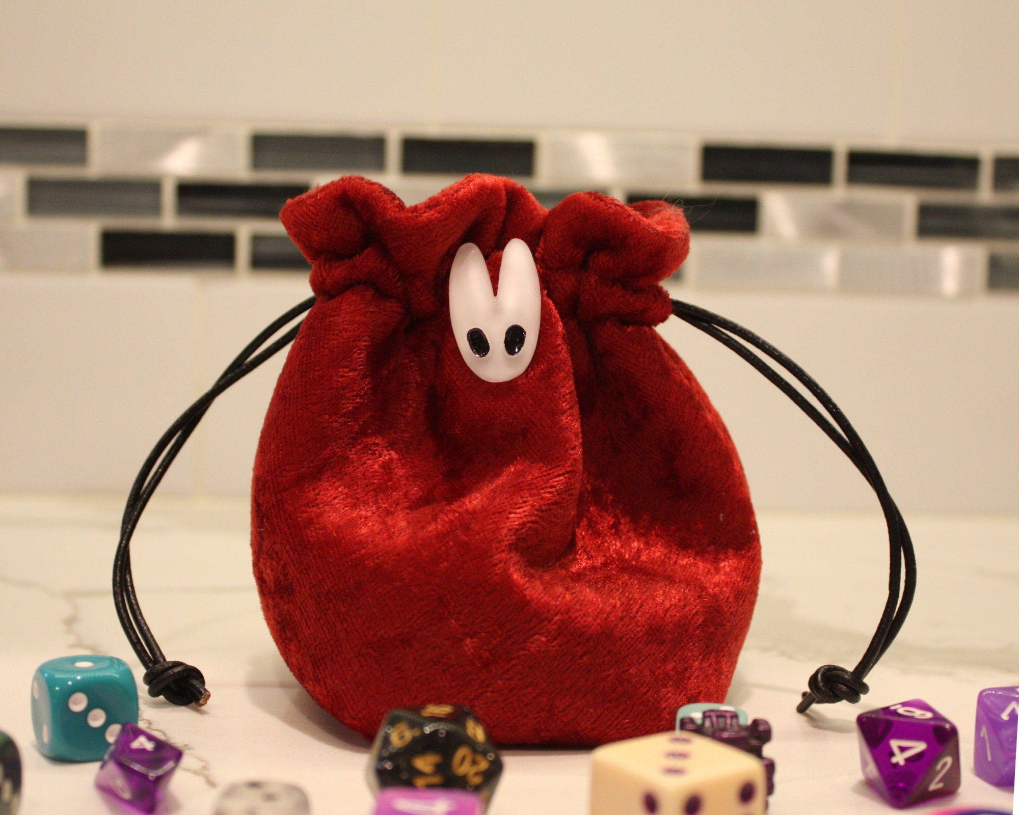 Hollow Knight Silksong Dice Bag With Removable Hornet Head Pin: Crushed ...