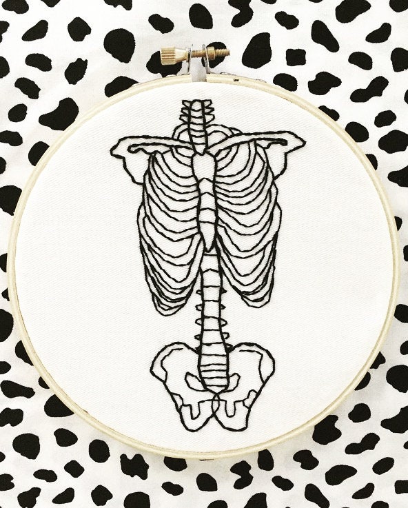 Half Body Skeleton Hand Embroidery Pattern Bones and Anatomy Beginners ...