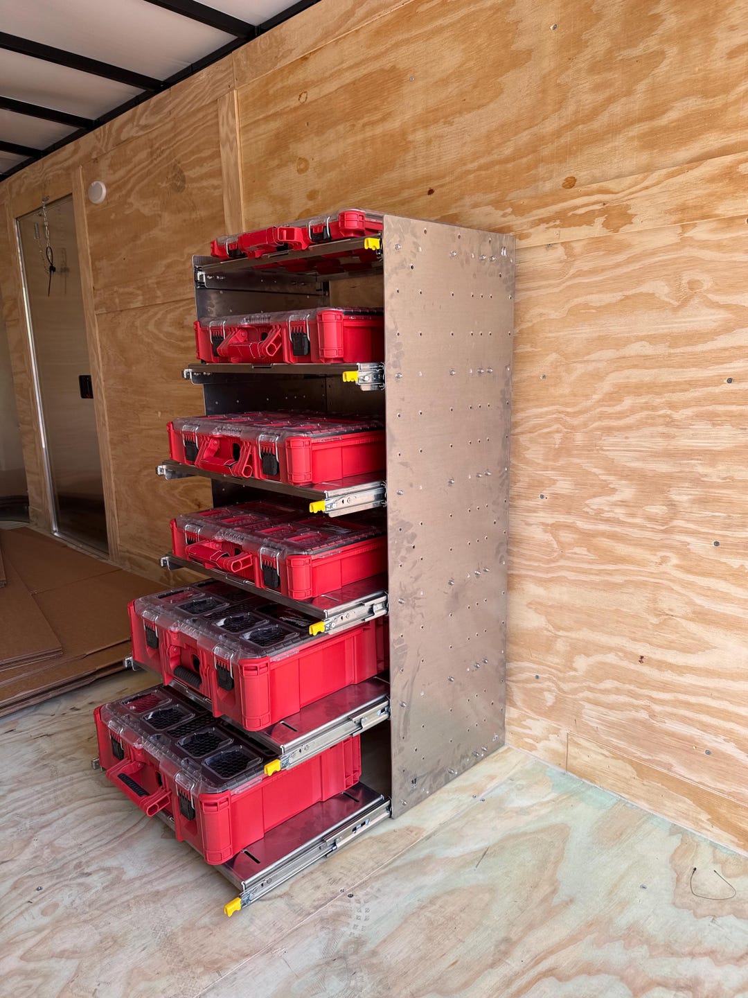 THE SLIDER – Locking Tool Drawer Rack, Compatible With Milwaukee ...