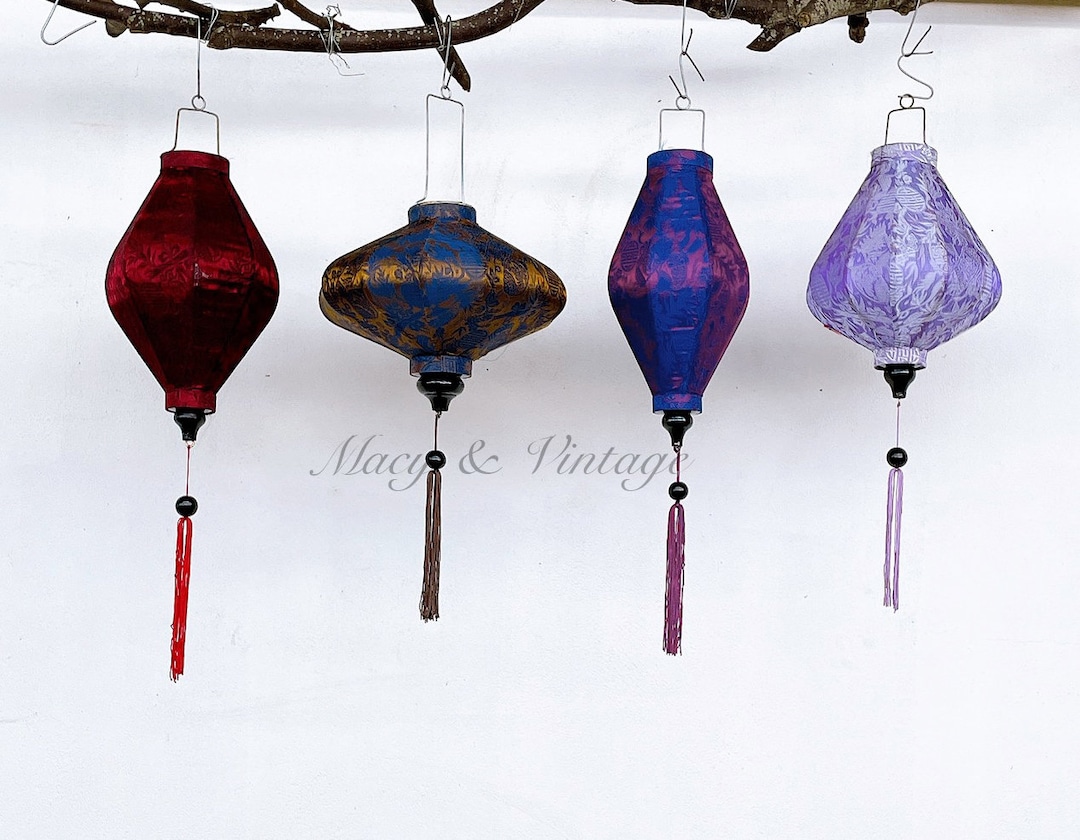 Set of 4 Bamboo Silk Lanterns 35cm - Mix Shape and Color - Easy to Put ...